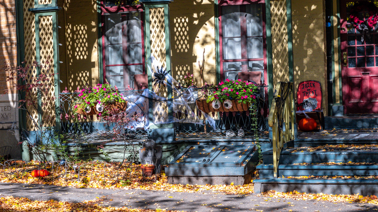 Rise and Shine: Friday, Oct. 28, 2022 - CivMix